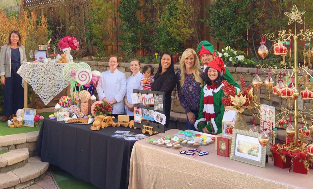 Creating Family Holiday Traditions - Family Entourage